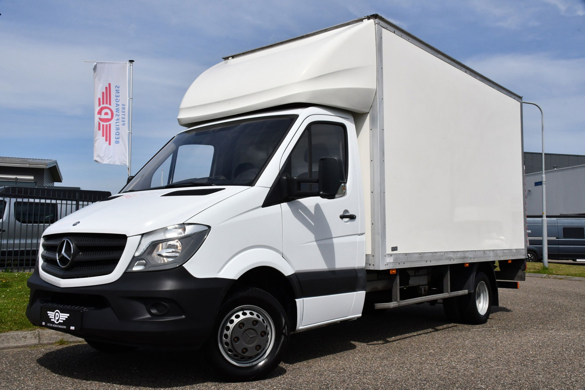 Mercedes-Benz Sprinter Bakwagen 513 2.2 CDI 432 leasen - Regeljelease.nl